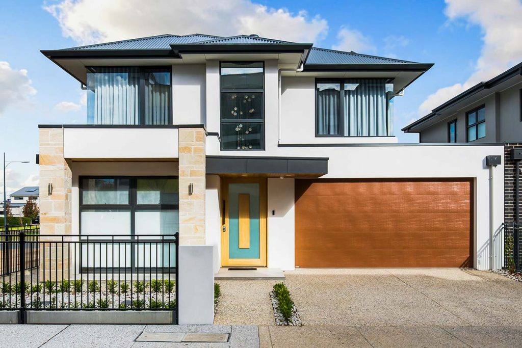 Lofty Summit Homes: The Peak of Custom Home Building